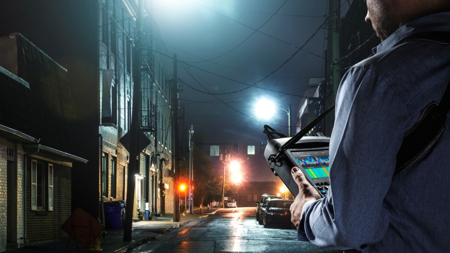 R&S®PR200 from Rohde & Schwarz for demanding field operations - Rohde ...